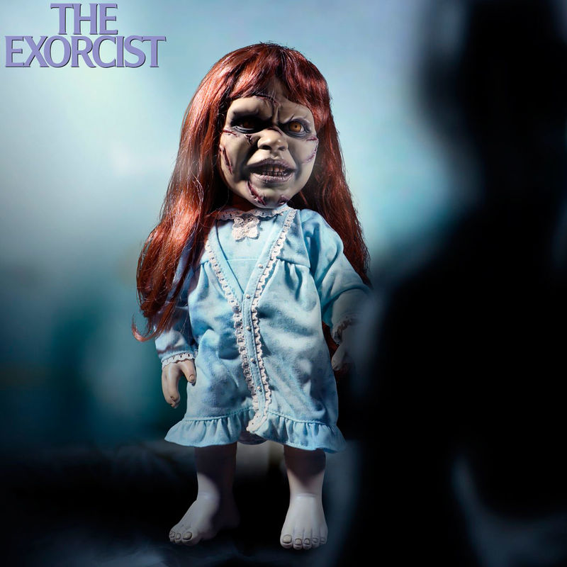 Regan Macneil Exorcist figura 38cm hanggal | Fanbase webshop