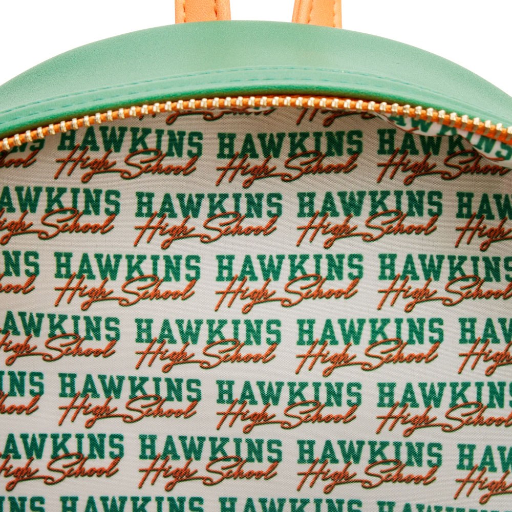 Stranger Things Hawkins High táska hátizsák | Fanbase webshop
